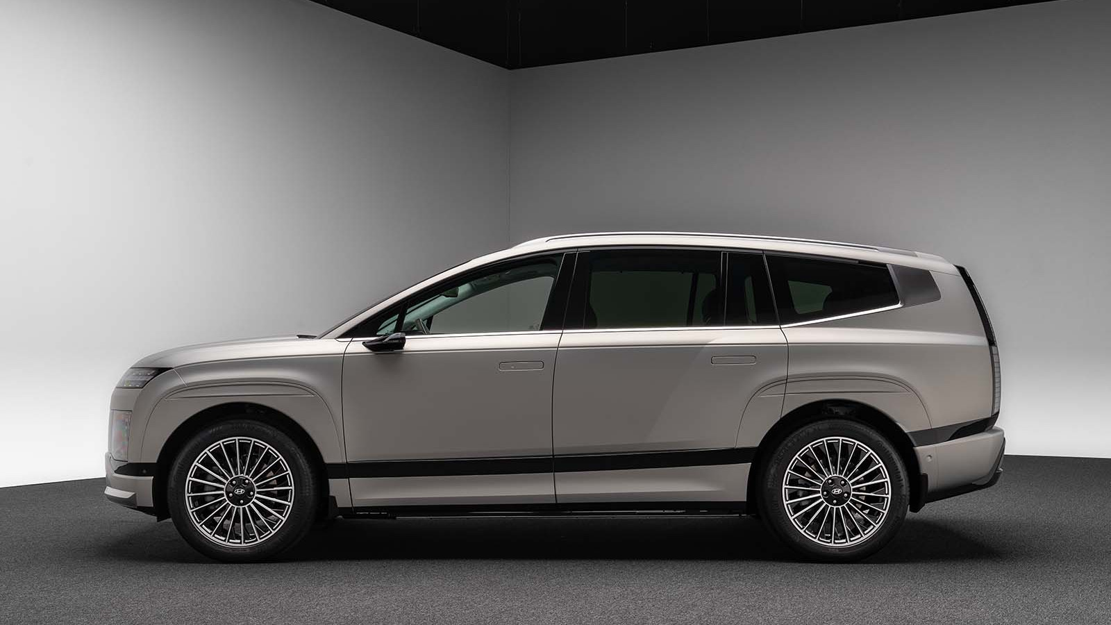 Hyundai Ioniq 9 is de grootste en meest luxueuze auto van het merk ooit | Move Electric